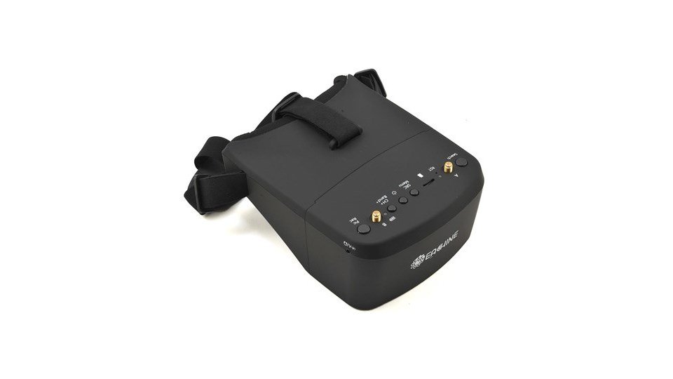 Eachine EV800D FPV Goggles Review: Good for Beginners Under $150 - UAV ...