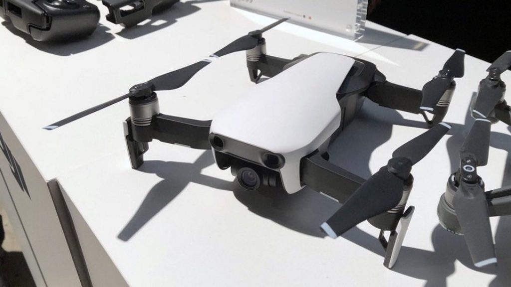 Top 20 Best Foldable Drones For Beginners: The Ultimate Buyer's Guide ...