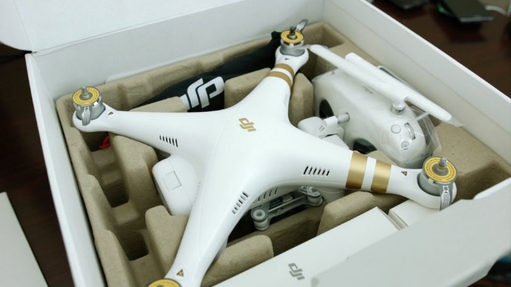 DJI Phantom 3 Professional Review: Affordable Smart 4K Camera Drone ...