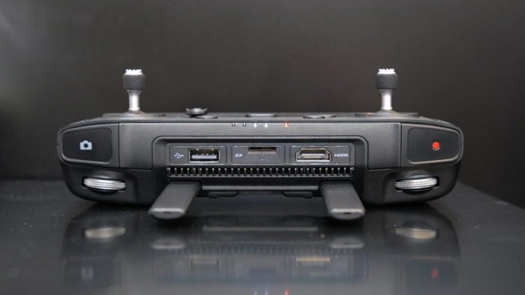 Mavic 2 With Smart Controller: Is It Worth Buying DJI Smart Controller ...